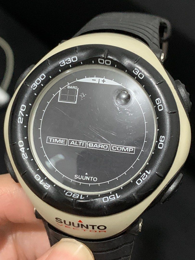 Suunto Vector watch, Men's Fashion, Watches & Accessories, Watches on ...