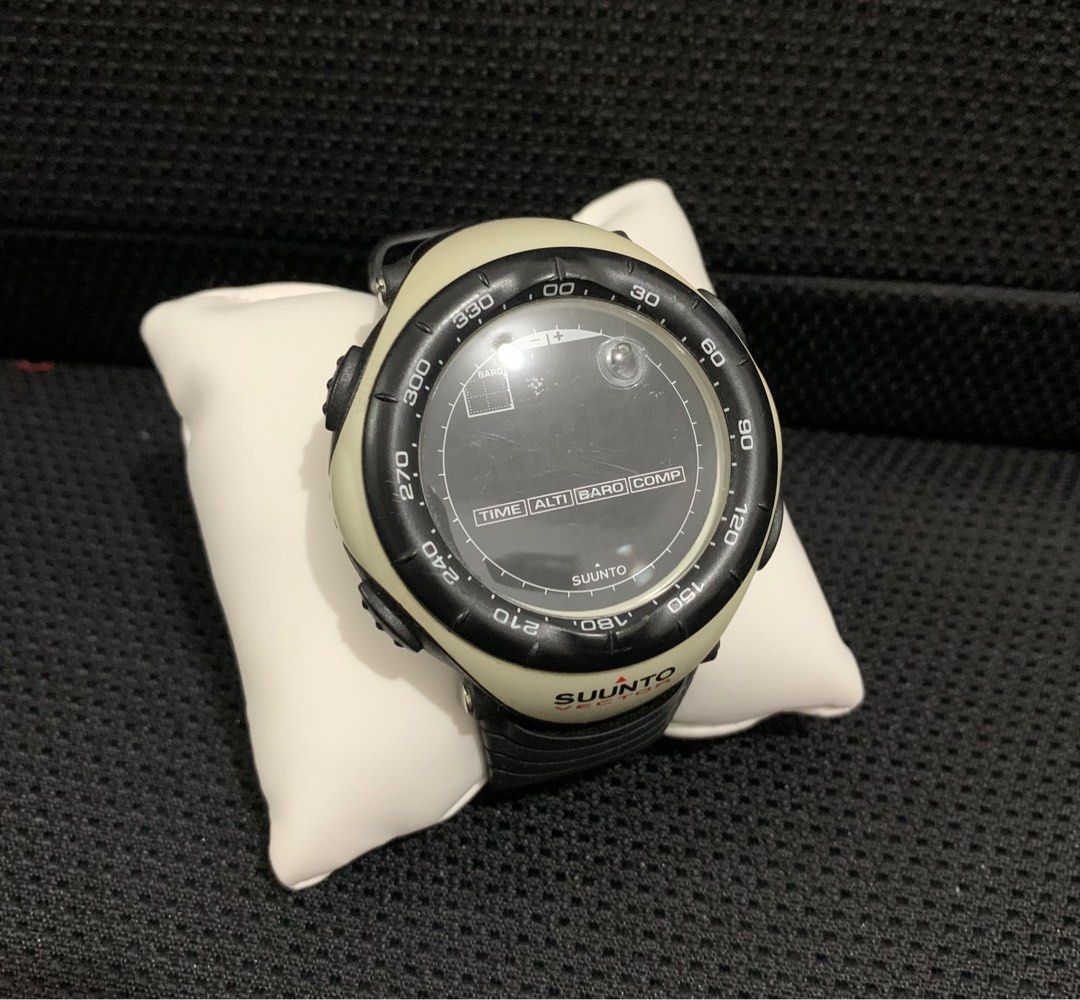 Suunto Vector watch, Men's Fashion, Watches & Accessories, Watches on ...