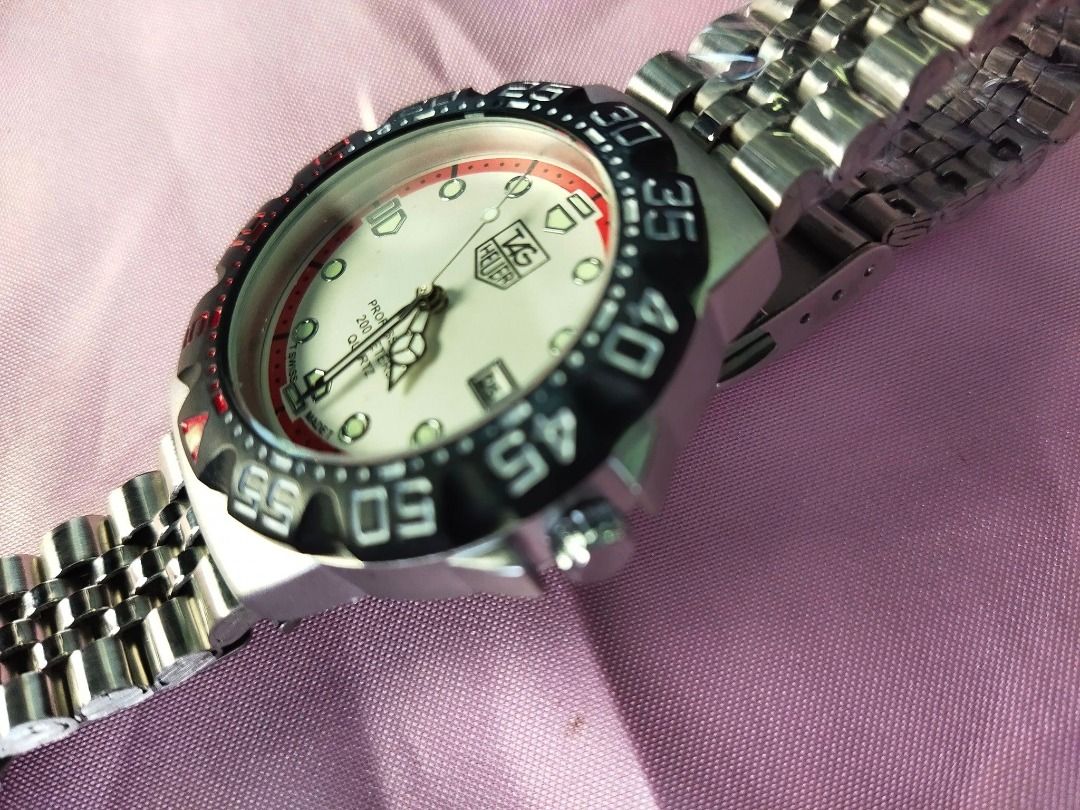 Tag Heuer Formula 1 Calibre S White Dial Black Bezel Stainless Steel ...