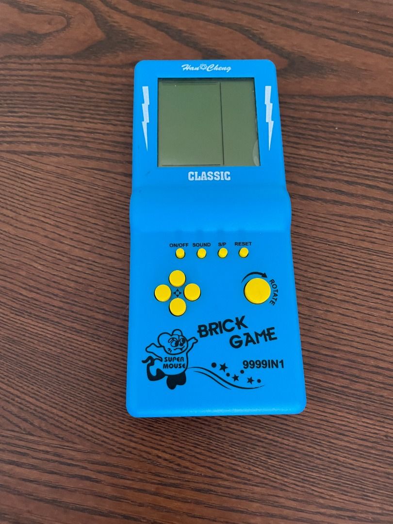 Tetris - handheld game console, Hobbies & Toys, Toys & Games on Carousell
