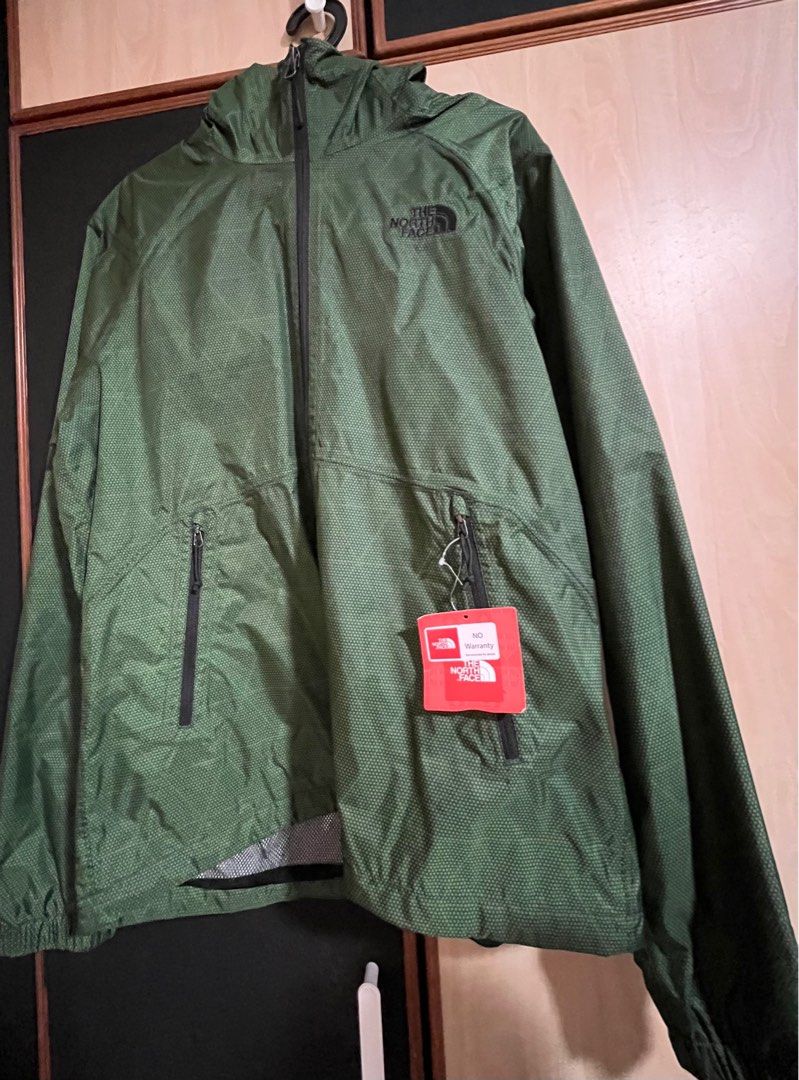 The North Face Green Jacket, Men's Fashion, Coats, Jackets and Outerwear on Carousell