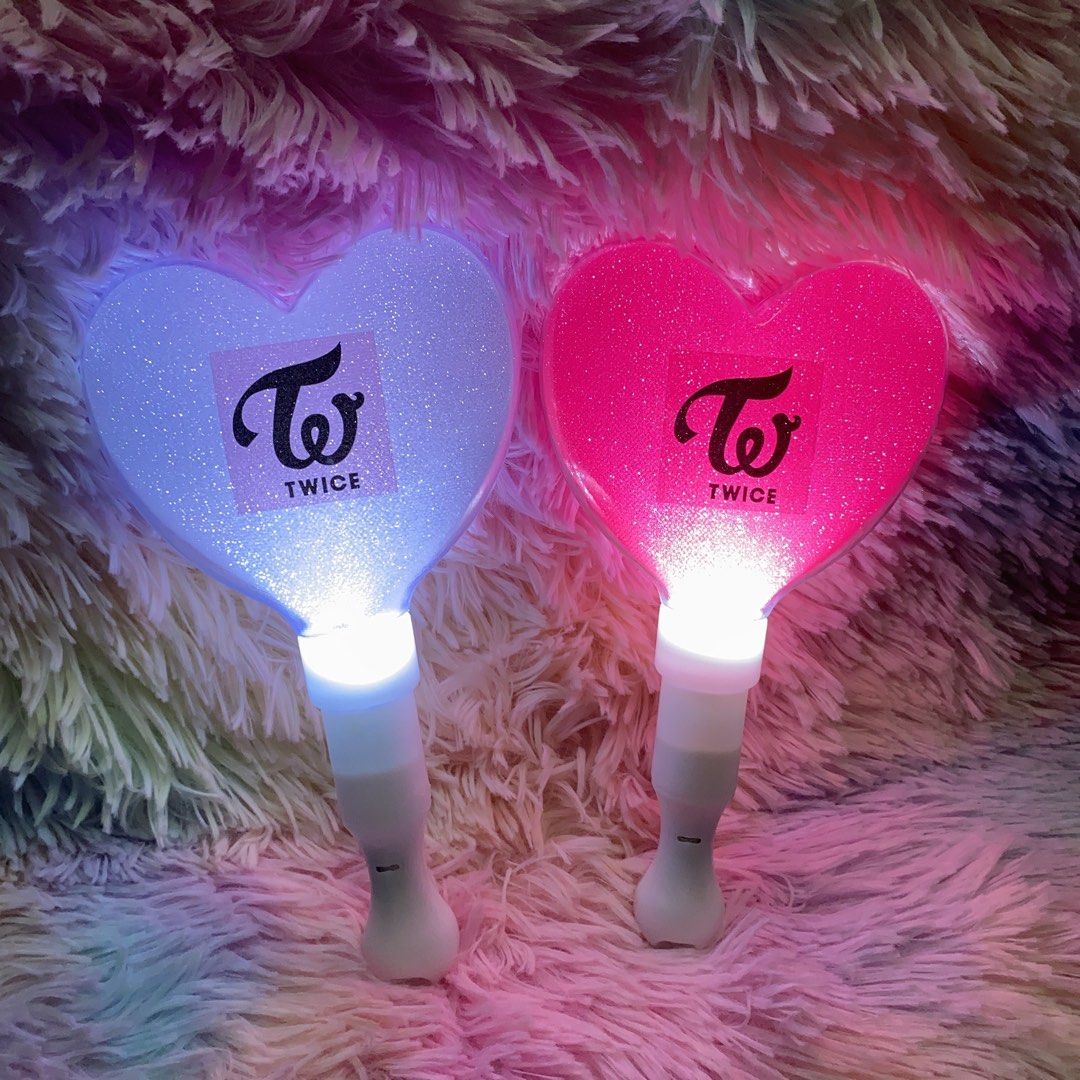 TWICE KPOP PENLIGHT / HEART LIGHTSTICK, Hobbies & Toys, Memorabilia ...