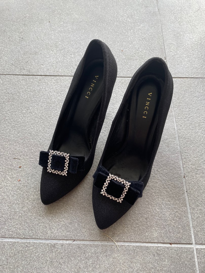 Vincci Shiny Heels, Women's Fashion, Footwear, Heels on Carousell