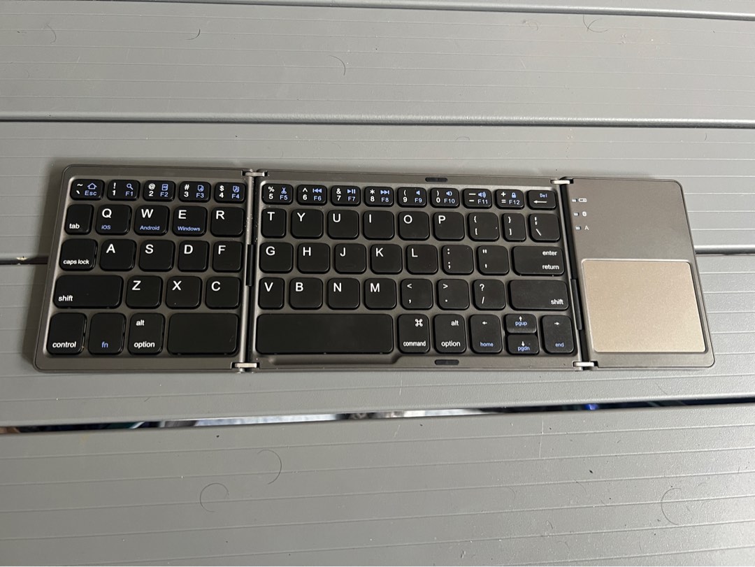 Wireless Bluetooth Keyboard Computers And Tech Parts And Accessories Computer Keyboard On Carousell