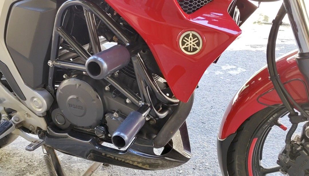 Yamaha FZi, Motorbikes, Motorbikes for Sale on Carousell