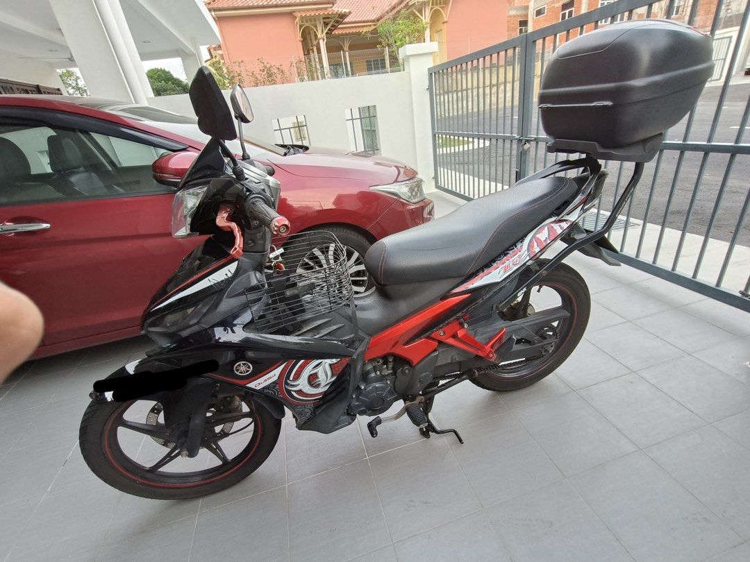 Yamaha LC 135 ES 2013, Motorbikes on Carousell