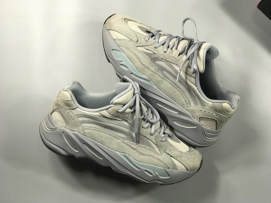 YEEZY 700 HOSPITAL BLUE, Men's Fashion, Footwear, Sneakers on Carousell