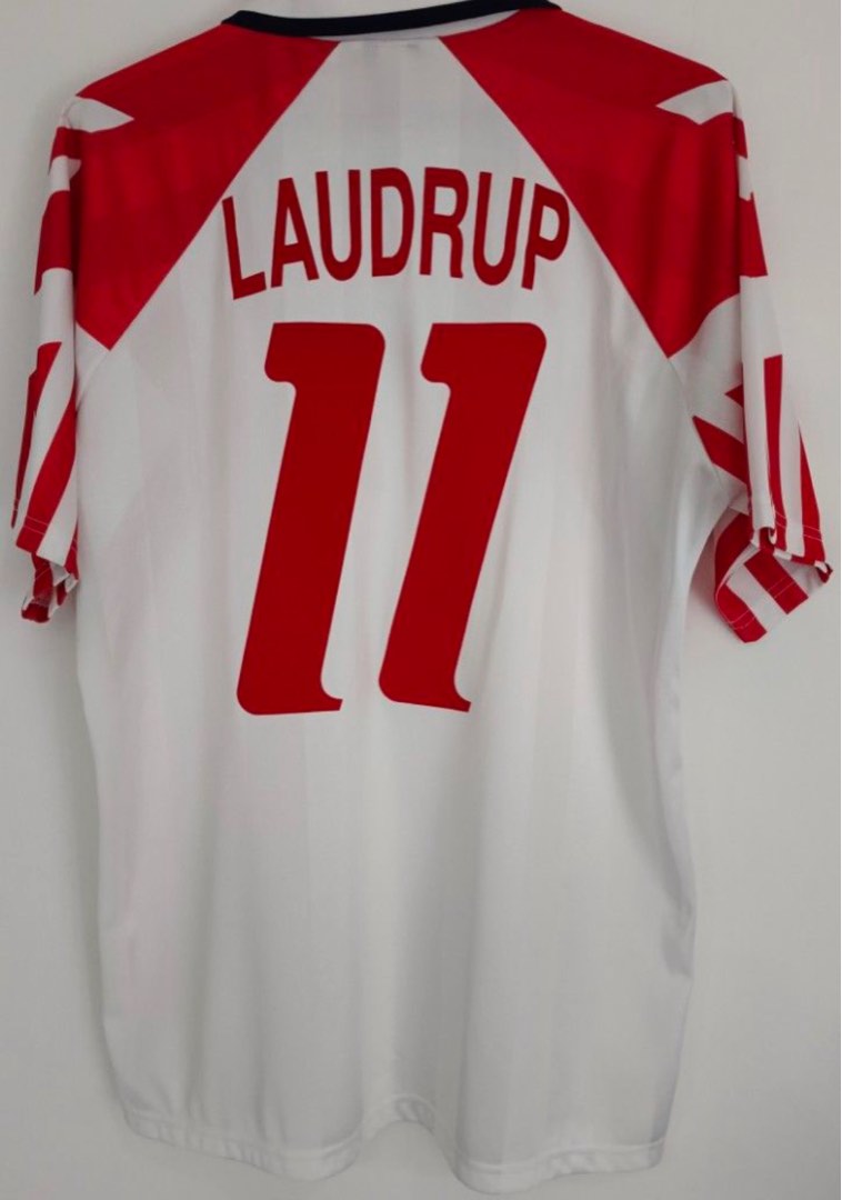 #11 Brian Laudrup Hummel Denmark Euro 1992 Away soccer/football jersey ...