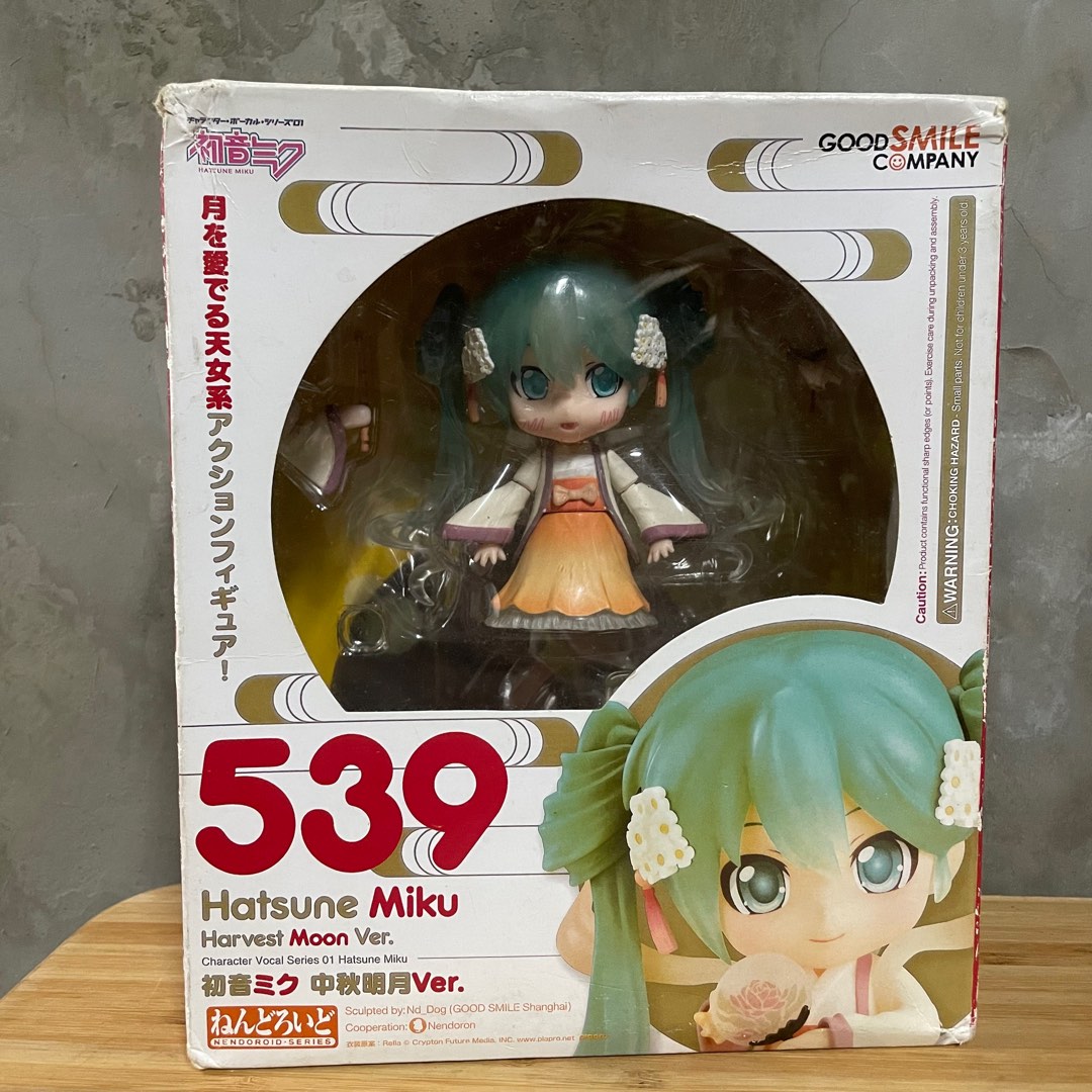 港版 GOODSMILE GSC黏土人 539 Q版 初音未來 MIKU 中秋明月Ver. 月餅, 書籍、休閒與玩具, 玩具、公仔、桌遊在旋轉拍賣