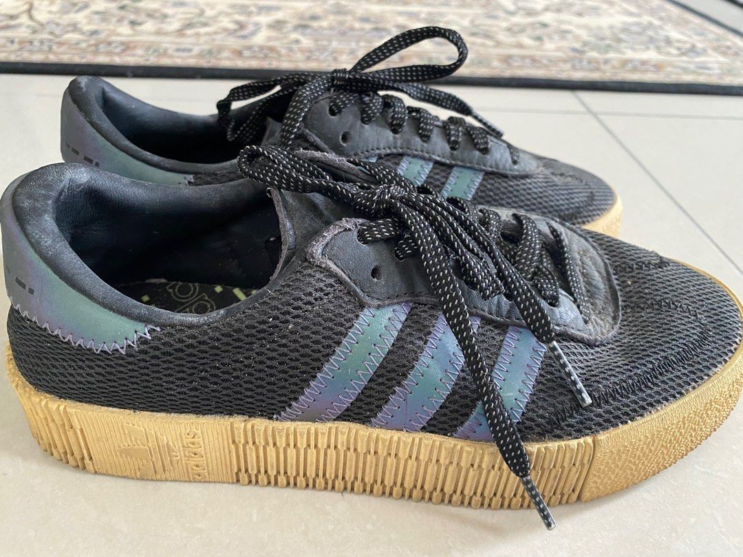 Adidas Samba rose, Women's Fashion, Footwear, Sneakers on Carousell
