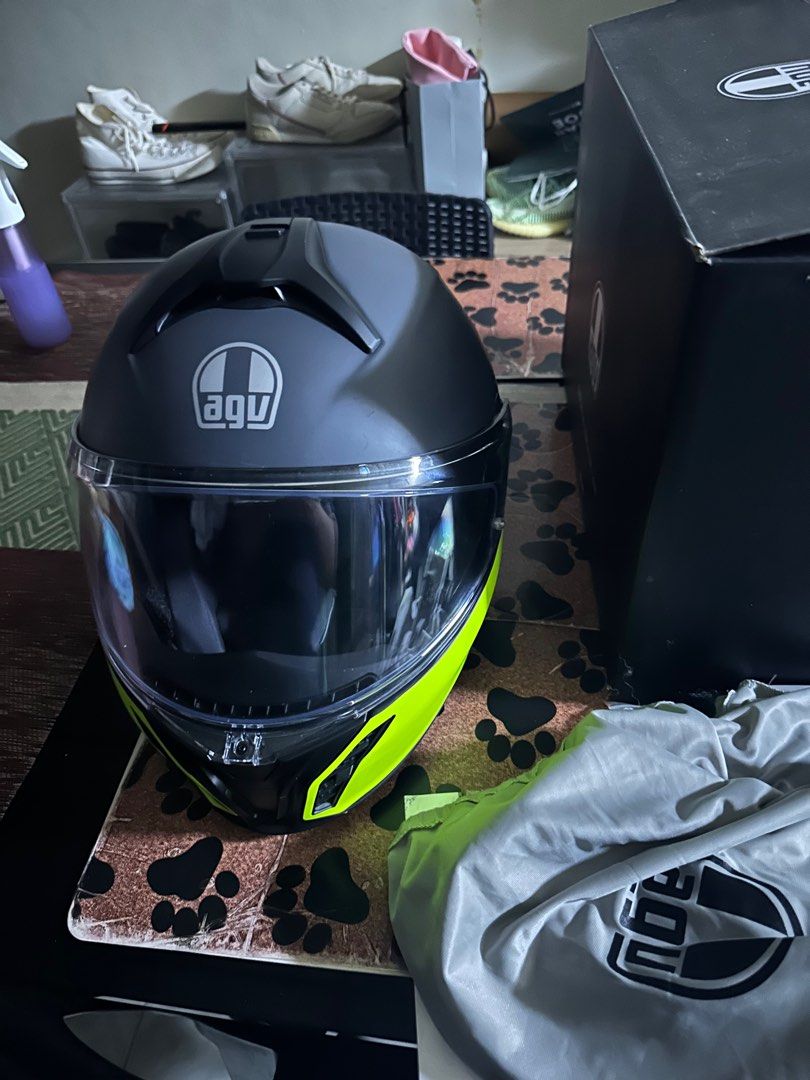 Agv modular XL, Motorbikes, Motorbike Parts & Accessories, Helmets and ...