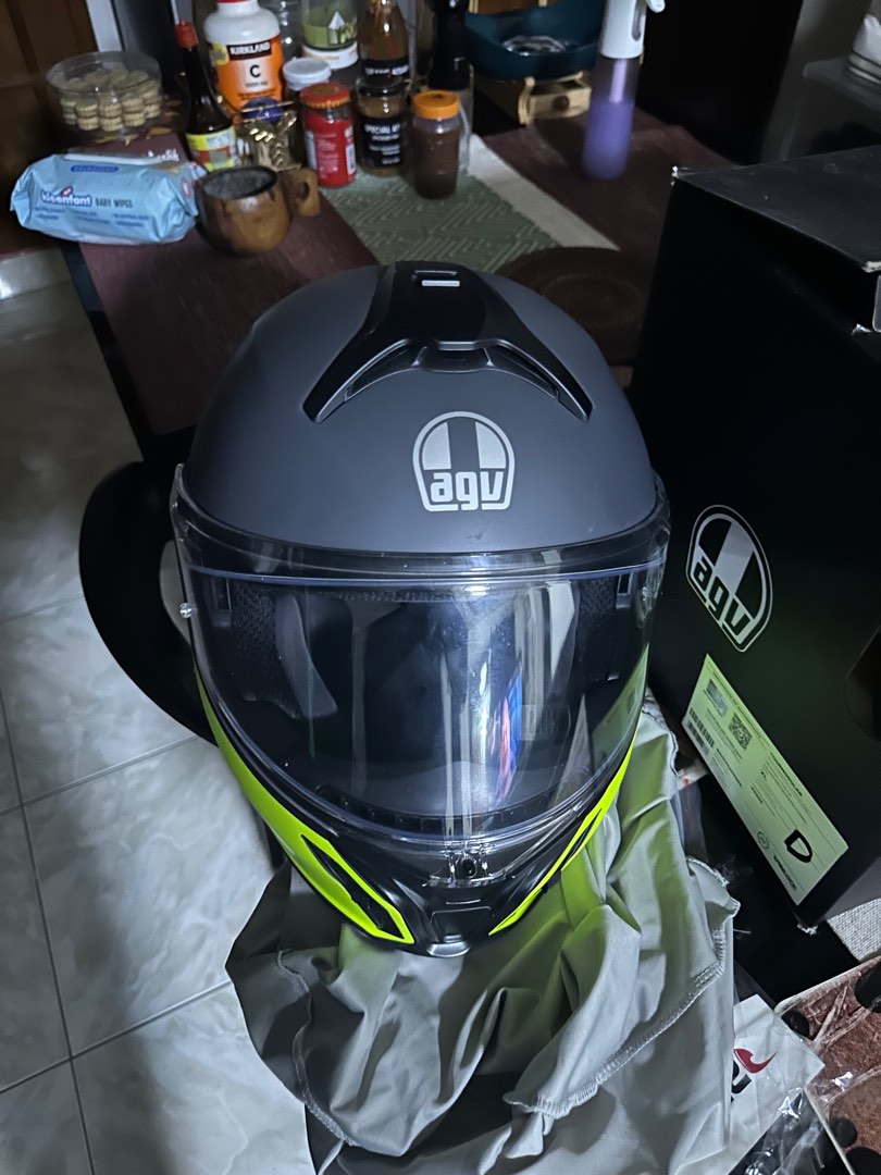 Agv modular XL, Motorbikes, Motorbike Parts & Accessories, Helmets and ...