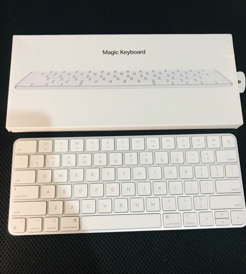 Apple Magic Keyboard, Computers & Tech, Parts & Accessories, Computer Keyboard on Carousell