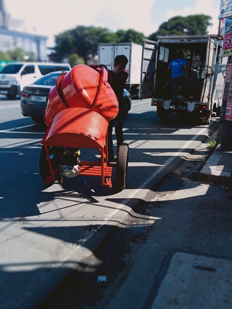 Brand New One Bagger Cement Mixer w/ Yamato Gas Engine 7.5HP ...