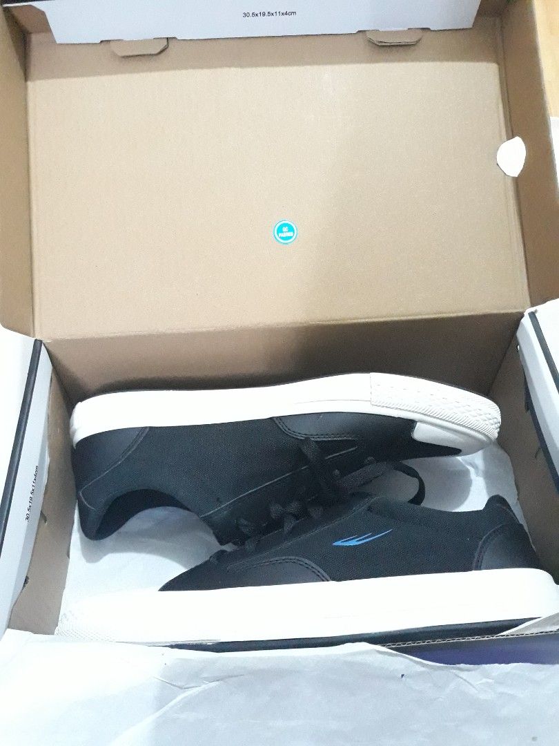 (BRAND NEW) World Balance Endora Women's Shoes, Women's Fashion ...