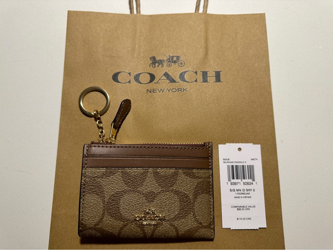 Coach coin and card holder with original tag and paper bag, Women's ...