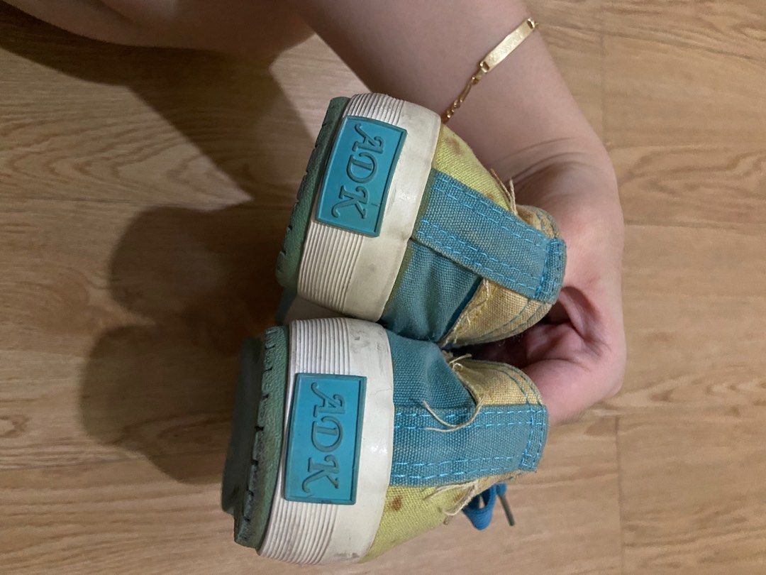 Colorful Shoes (SHOEBOX), Women's Fashion, Footwear, Sneakers on Carousell