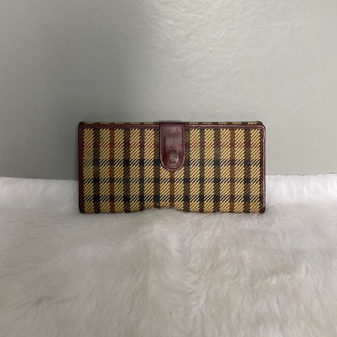Daks London Brown Check Wallet, Women's Fashion, Bags & Wallets ...