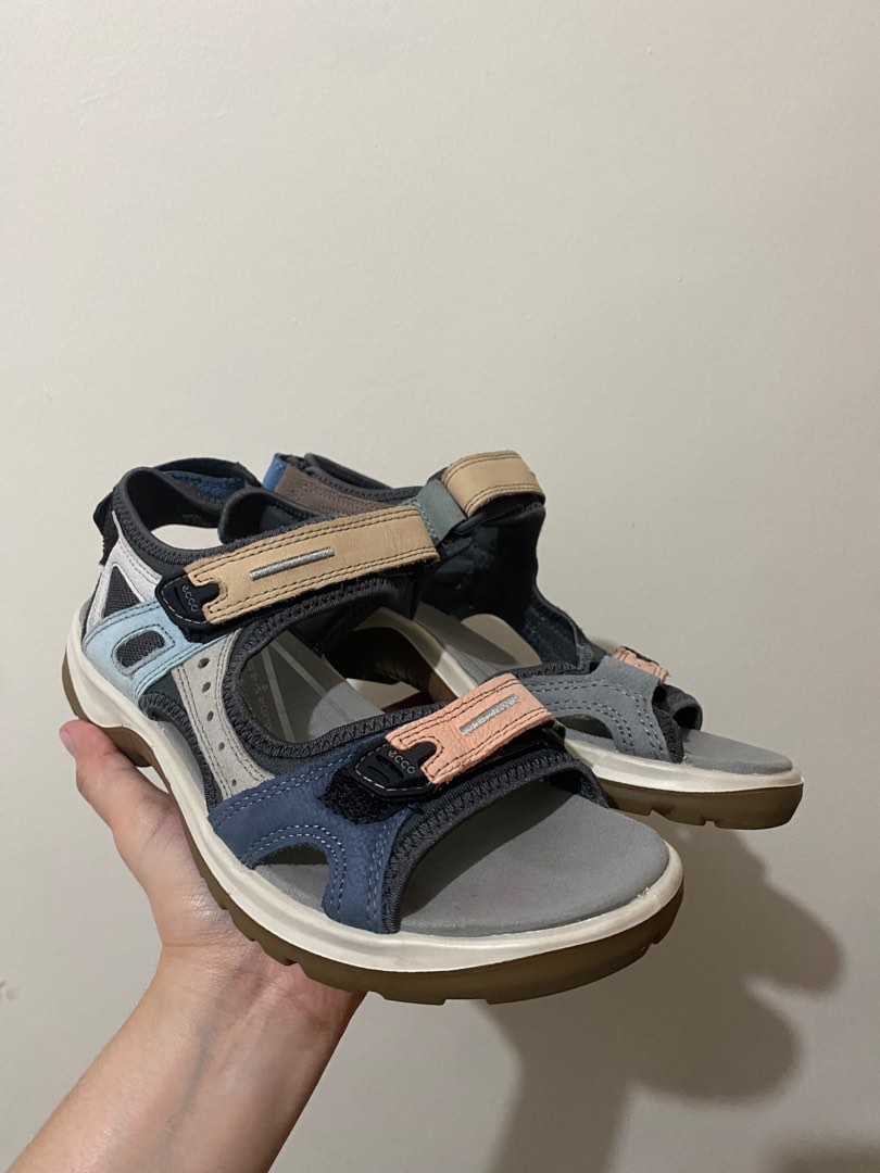 ECCO SANDALS, Women's Fashion, Footwear, Flats & Sandals on Carousell