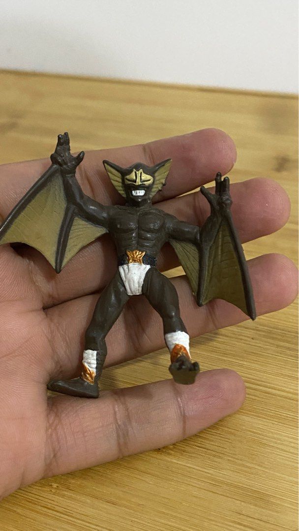 Kamen Rider Villain / Zu-Gooma-Gu Figurine / Kamen Rider Kuuga, Hobbies ...
