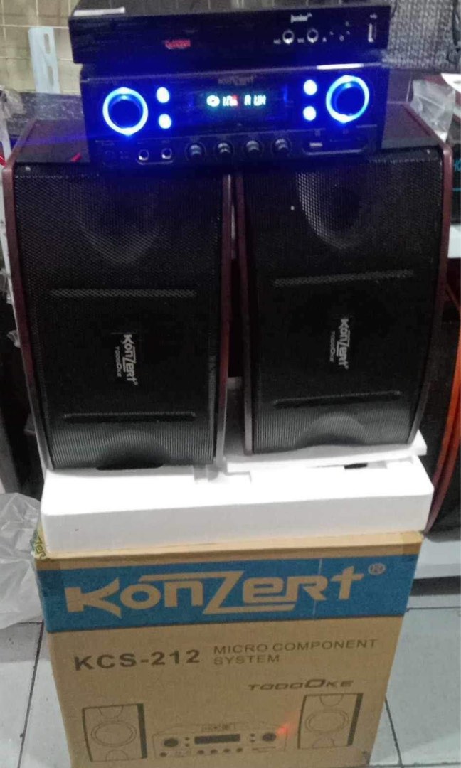 KONZERT KCS 212 VIDEOKE SET, TV & Home Appliances, Other Home Appliances on Carousell