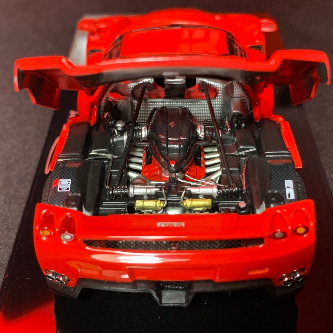 Kyosho Ferrari Enzo Test Car Red 05001T (1:43 Scale), Hobbies & Toys ...