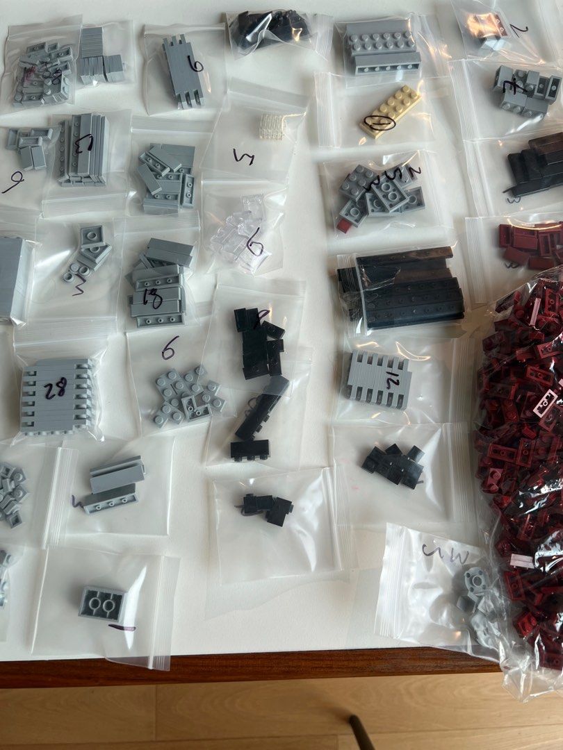 Lego 21010 Robbie House, Hobbies & Toys, Toys & Games on Carousell