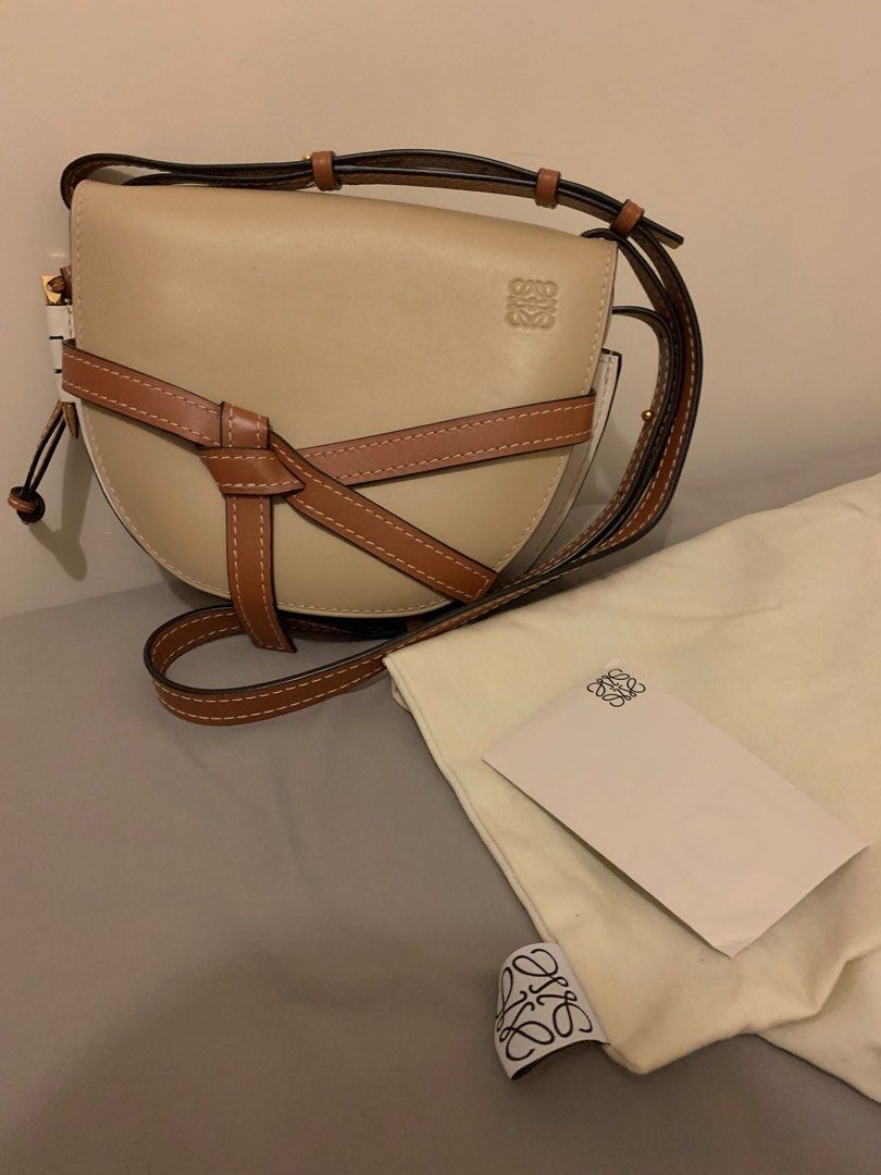 Loewe Small Gate with receipt, 名牌, 手袋及銀包 - Carousell