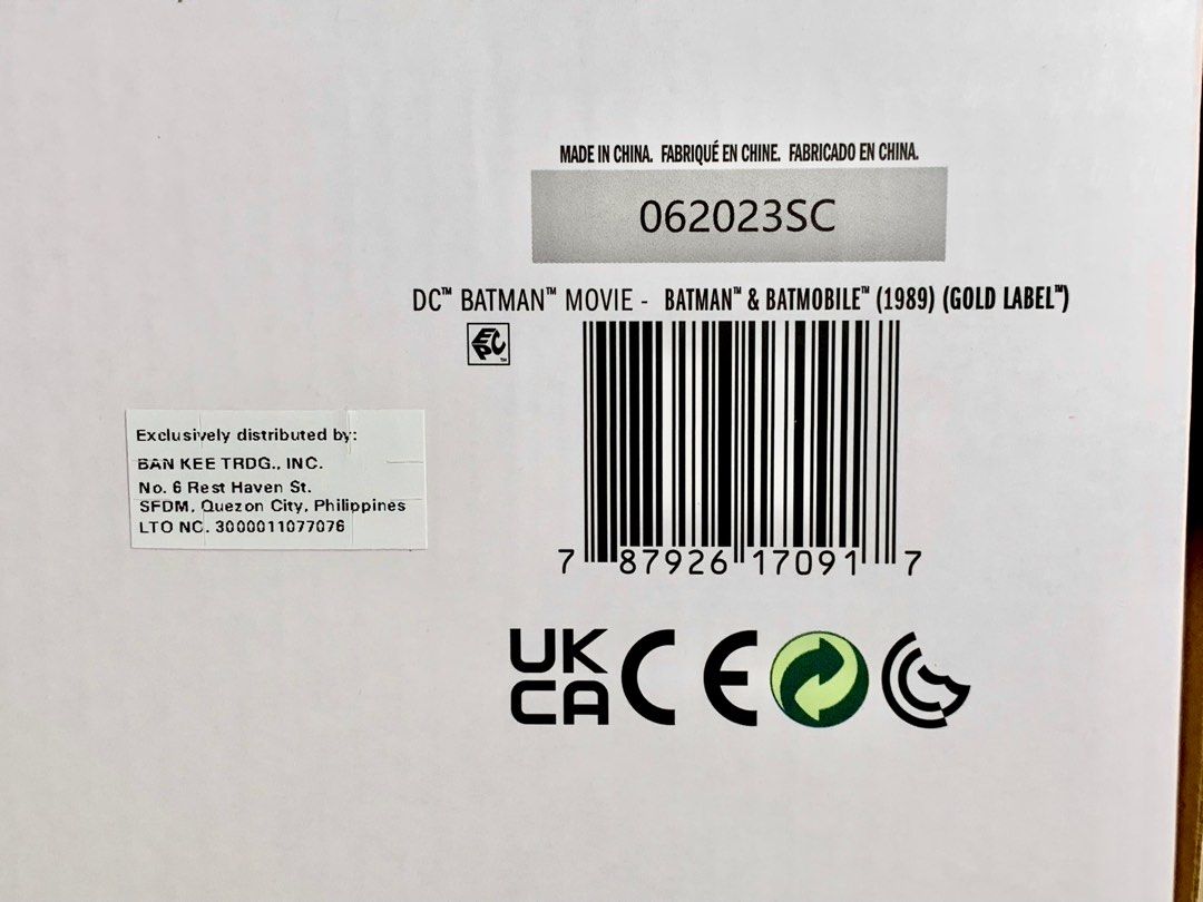 McFarlane Keaton Batman Action Figure and Batmobile Vehicle, Hobbies ...