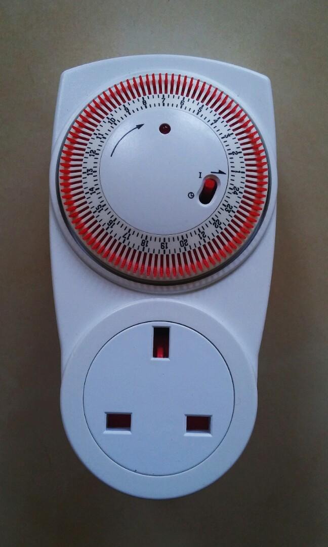 MECHANICAL 24 HOURS TIMER SOCKET UK PLUG TE-01A, TV & Home Appliances ...