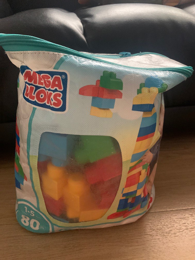 Mega blocks 80 pcs, Hobbies & Toys, Toys & Games on Carousell