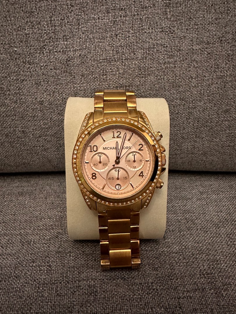 Michael Kors Gold Diamond Watch, Luxury, Watches on Carousell