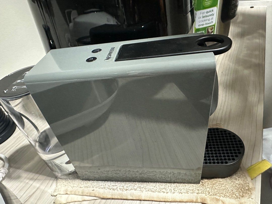 Nespresso Original Capsule Machine, TV & Home Appliances, Kitchen ...