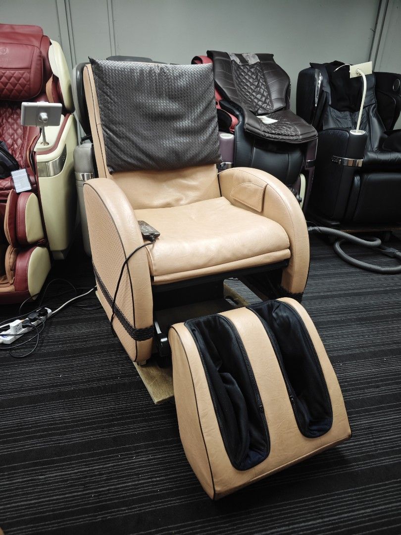 Osim udiva star massage chair, Health & Nutrition, Massage Devices on ...
