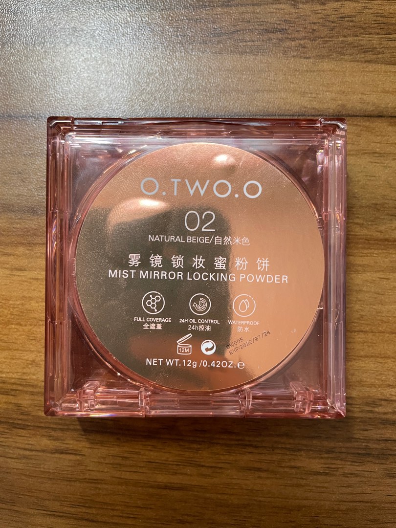 O.TWO.O Powder Foundation Shade:02, Beauty & Personal Care, Face ...