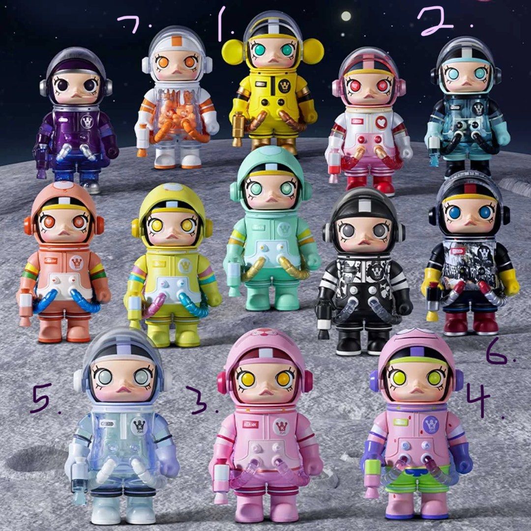 PopMart 100% Mega Space Molly 100% - Banana 2017, Mint Chocolate, Pink ...