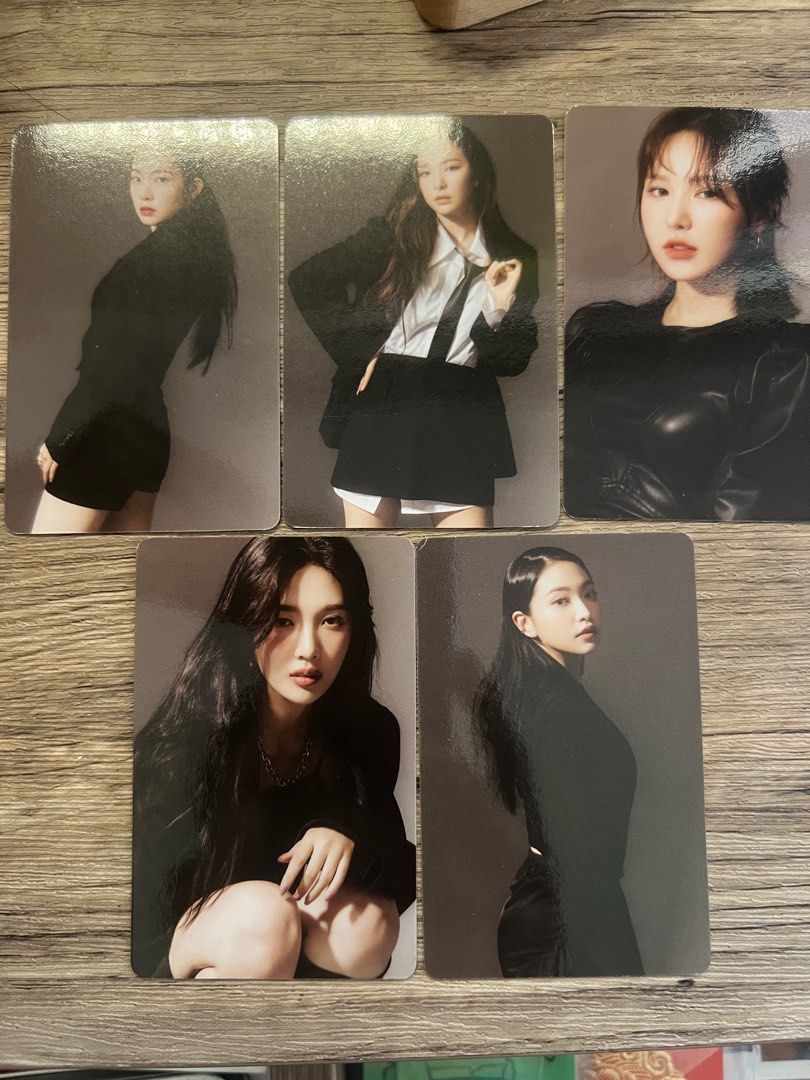 Red Velvet 2021 Season’s Greeting Photocard (All Members), Hobbies ...