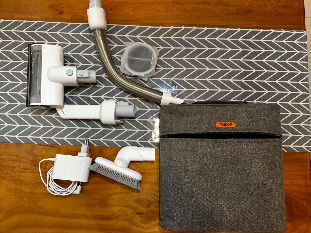 ROIDMI F8 Vacuum Stick and Accessories, TV & Home Appliances, Vacuum ...