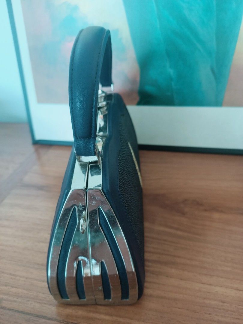 Rota Stingray Dinner Bag, Women's Fashion, Bags & Wallets, Clutches on ...