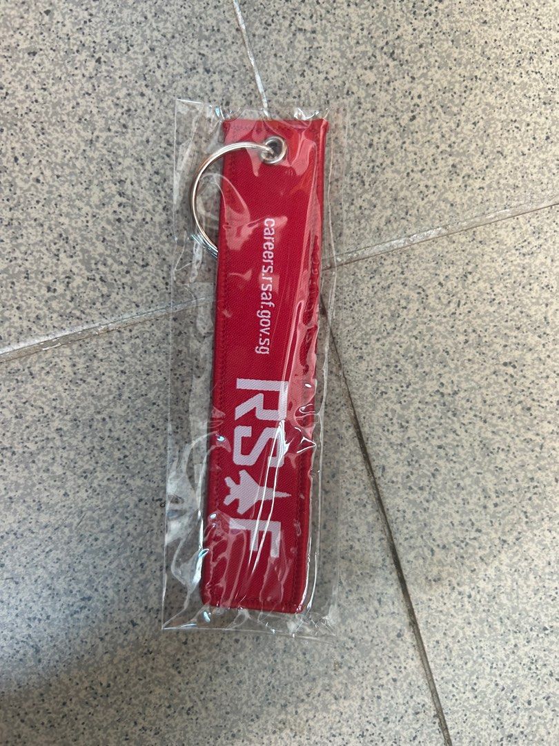 RSAF REMOVE BEFORE FLIGHT TAG, Hobbies & Toys, Memorabilia ...