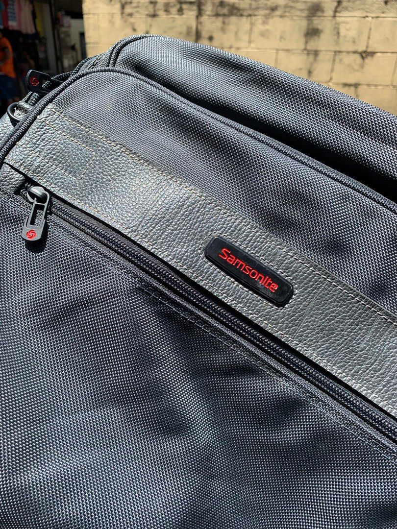 Samsonite messenger bag, Men's Fashion, Bags, Sling Bags on Carousell