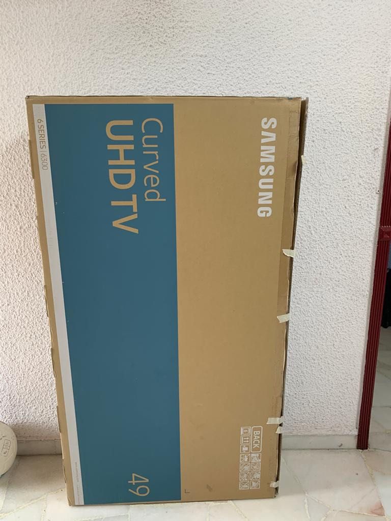 Samsung Curved UHD TV 49 inch, TV & Home Appliances, TV & Entertainment ...