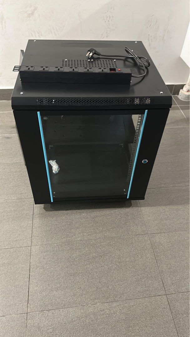 Server rack 4U to 48U wall mount or stand, Computers & Tech, Parts ...