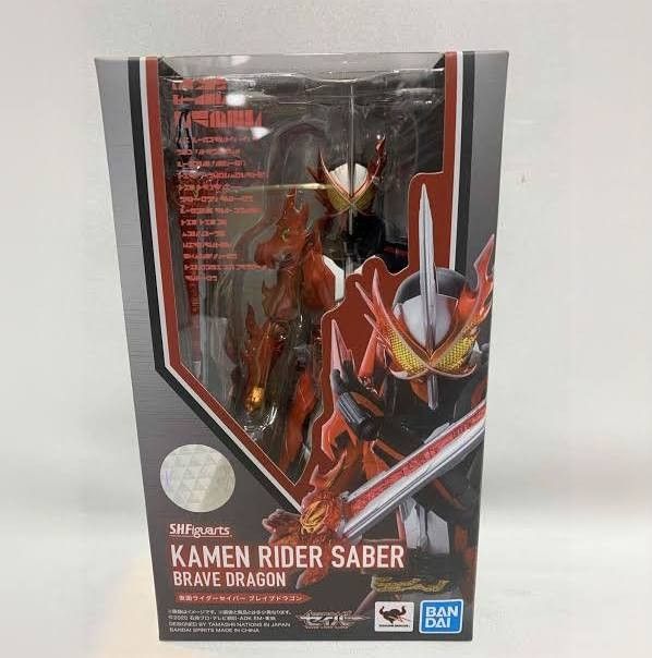 S.H.Figuarts Kamen Rider Saber Brave Dragon, Hobbies & Toys, Toys ...