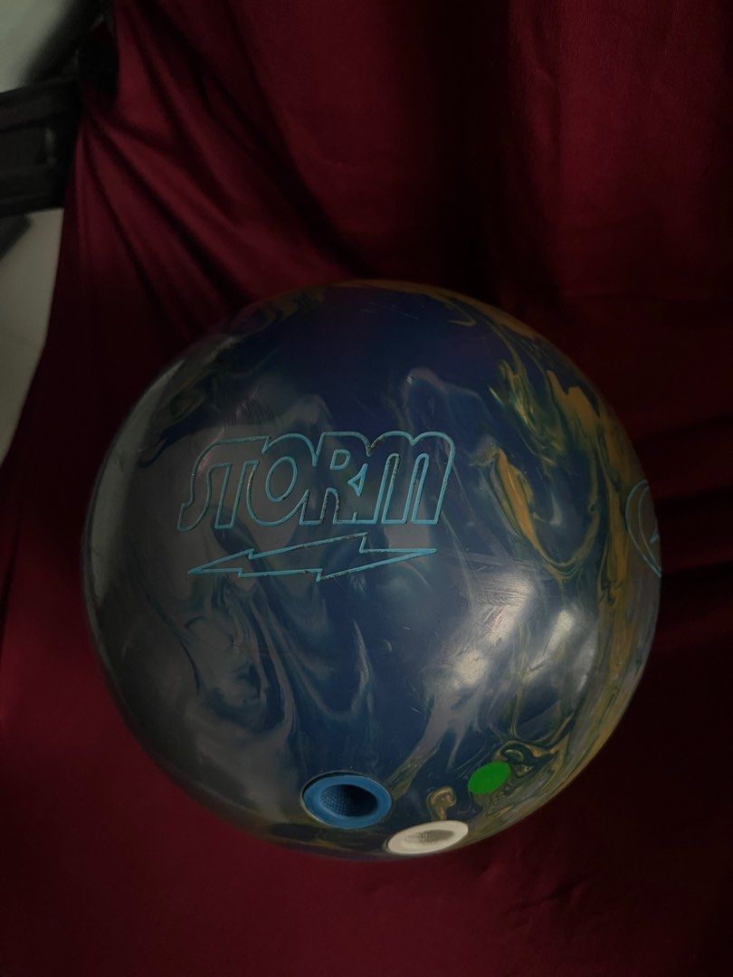 Storm Summit Bowling Ball 14lbs, Sports Equipment, Sports & Games ...