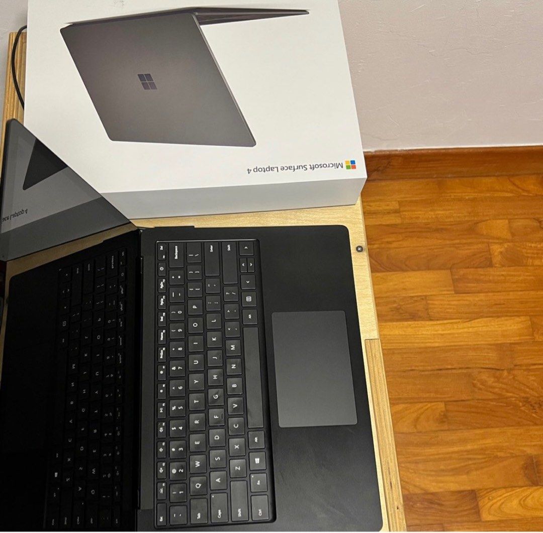 Surface Laptop 4 Model i7 11th gen 16GB memory 512GB ssd windows 11 rfs ...