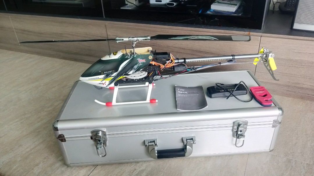 Thunder Tiger Mini Titan V2 E325 RC heli (flybarless), Hobbies & Toys ...