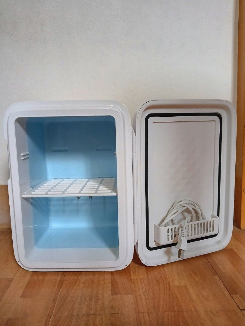 Toha Mini Fridge, TV & Home Appliances, Kitchen Appliances ...