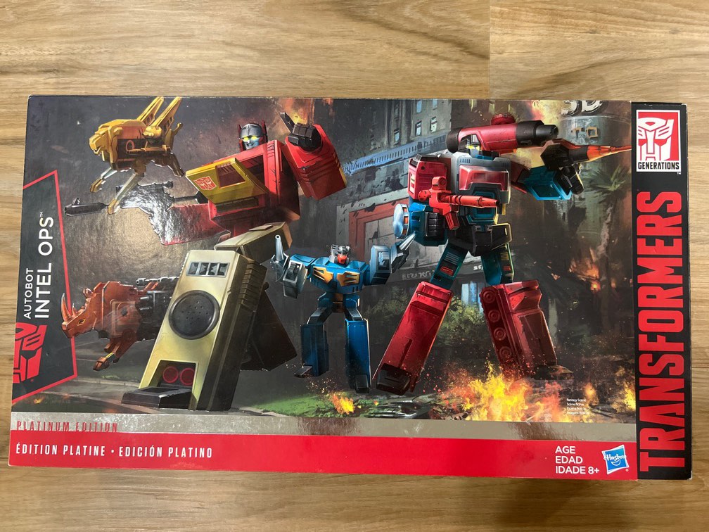Transformers Autobot Intel Ops Platinum Edition Blaster & Perceptor ...