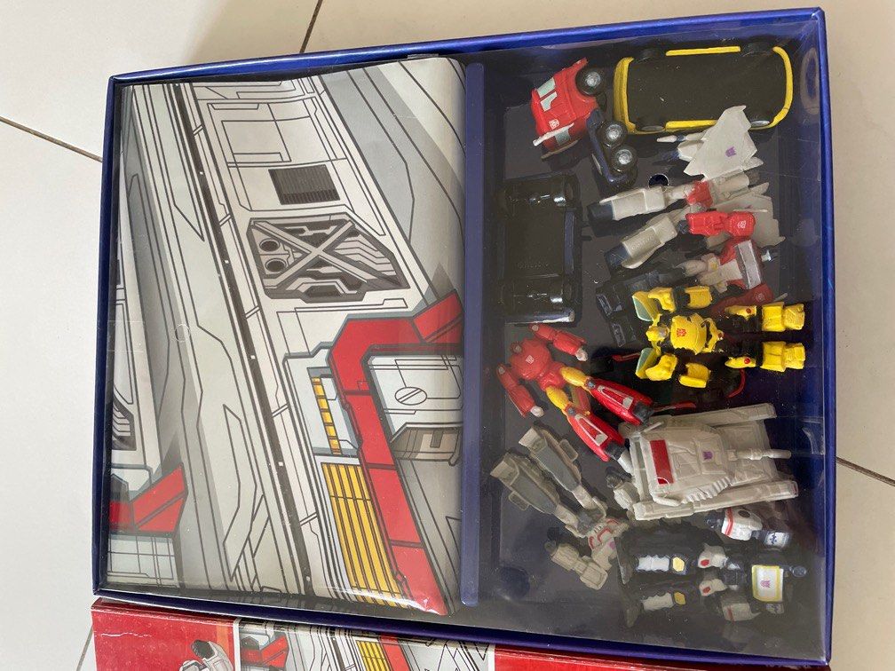 Transformers my busy book, Hobbies & Toys, Books & Magazines, Fiction ...